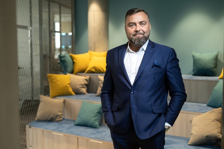 Správa - Elektrotrans